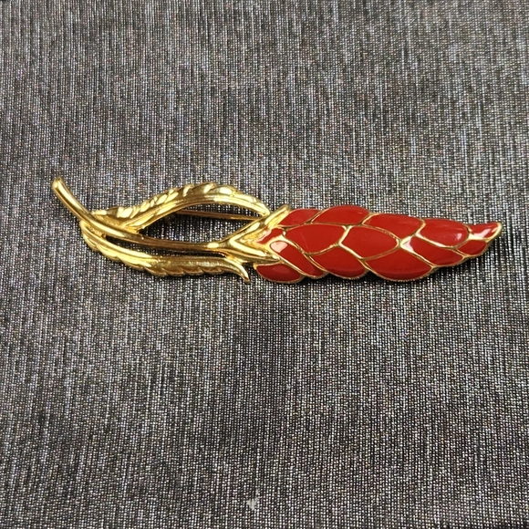 Monet | Jewelry | Vtg Monet Enamel Brooch | Poshmark